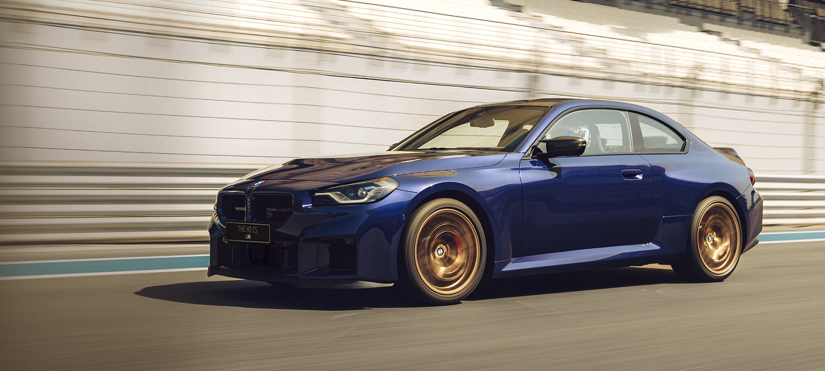 全新BMW M2 CS双门轿跑车：详情-BMW中国-BMW M2 CS性能-预约试驾